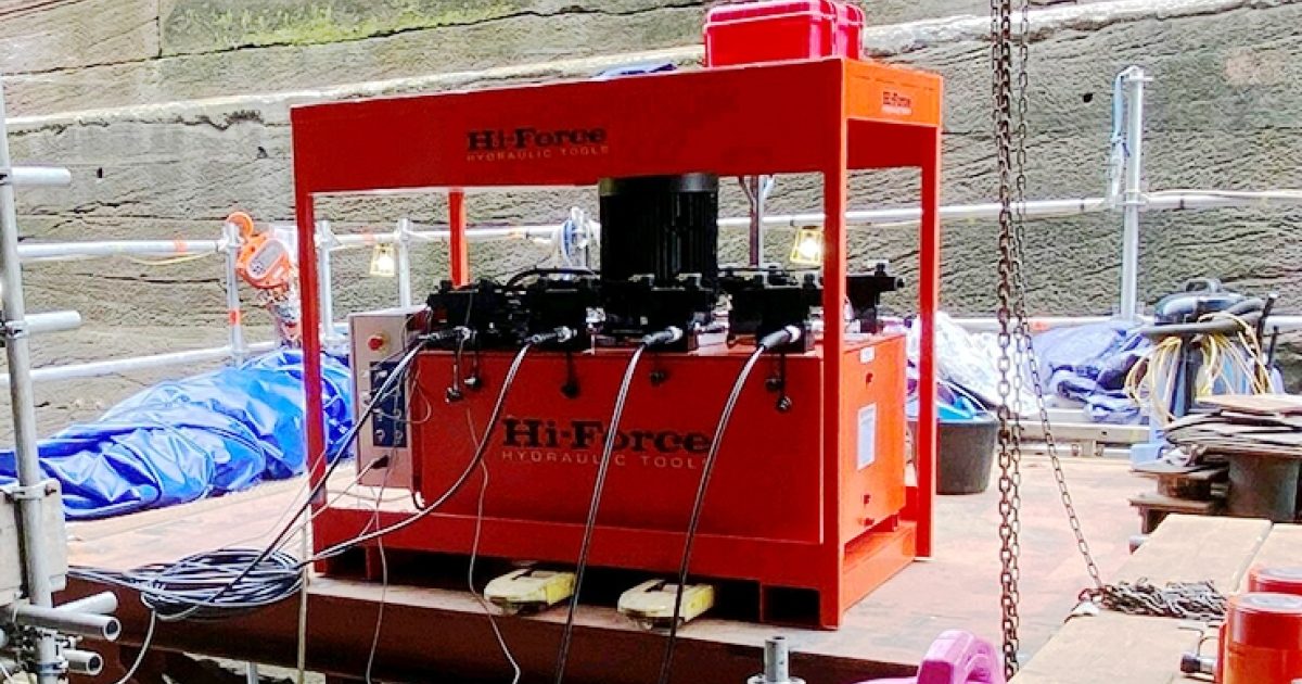 HES | Synchronised lifting systems available for hire